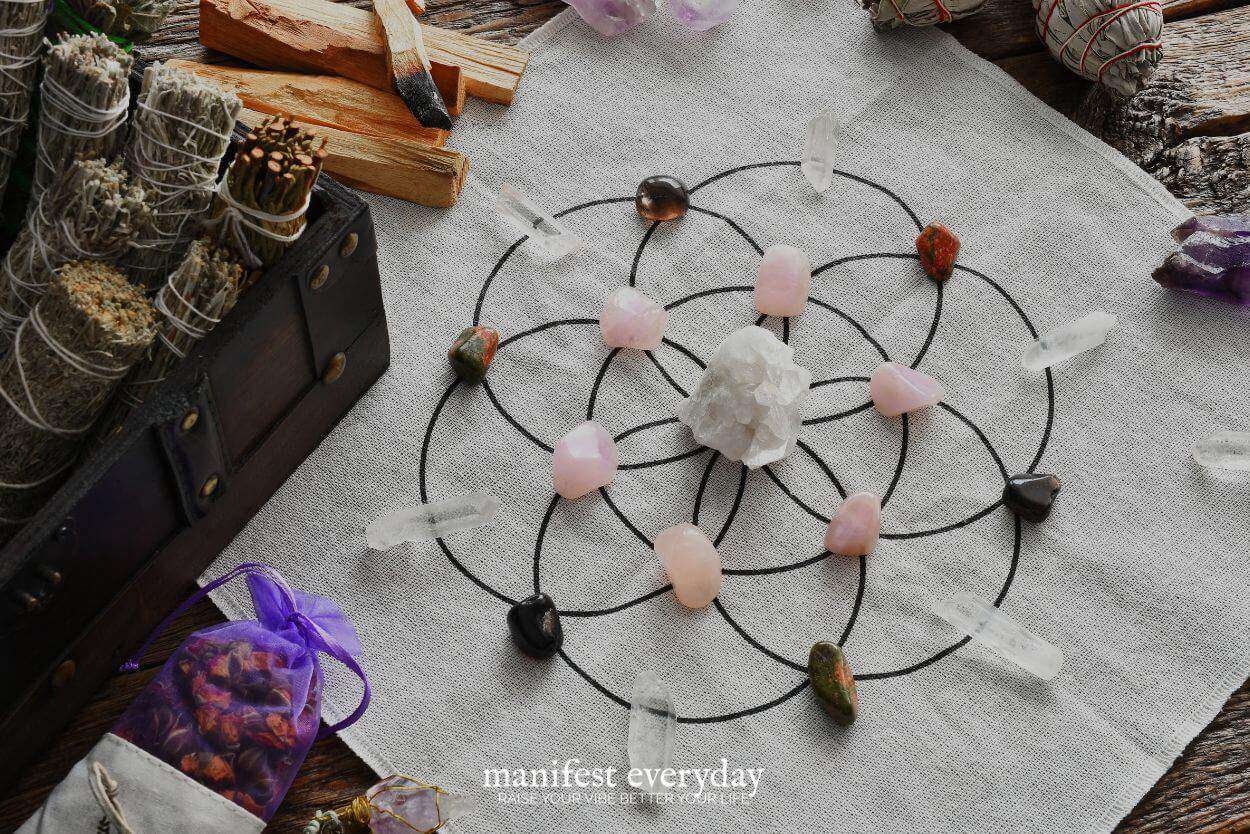 20 Best Stones and Crystals for Astral Projection: Your Guide to ...